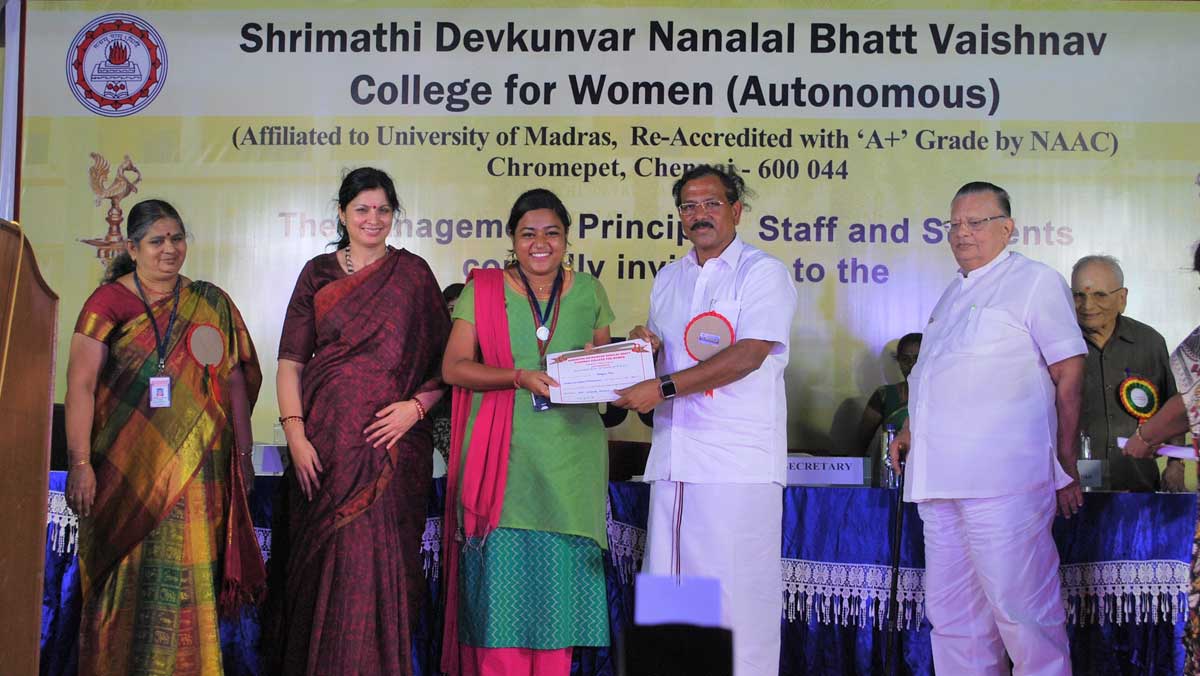 SDNB Vaishnav College for Women