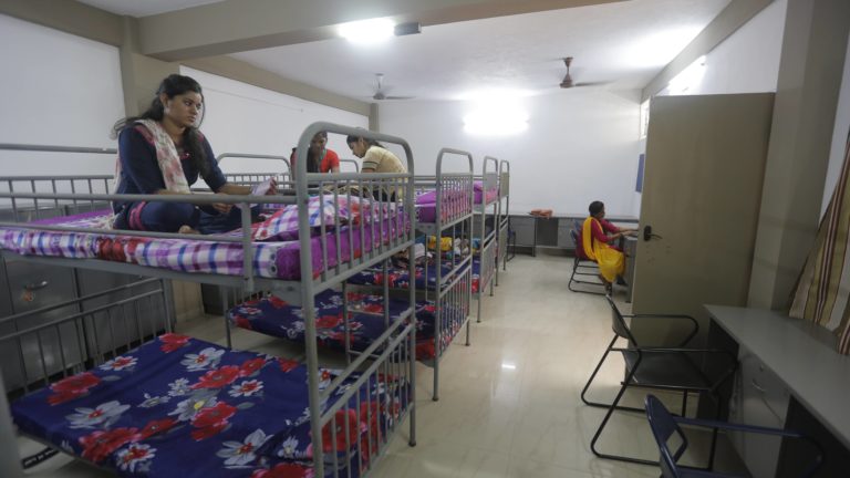 Hostel – SDNB Vaishnav College for Women