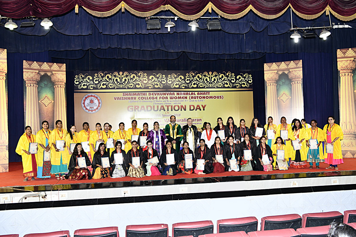 Graduation Day – SDNB Vaishnav College for Women