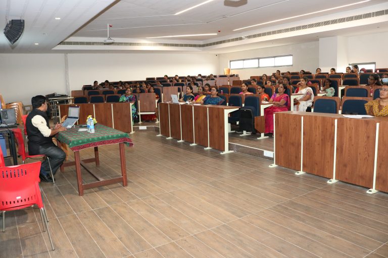 Faculty Development Workshop – SDNB Vaishnav College for Women